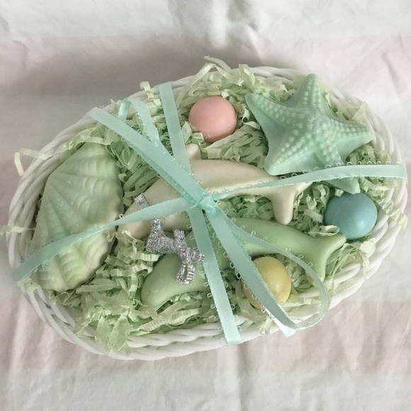 Vintage | Bath | Vintage Mint Dolphin Starfish Soap Set | Poshmark